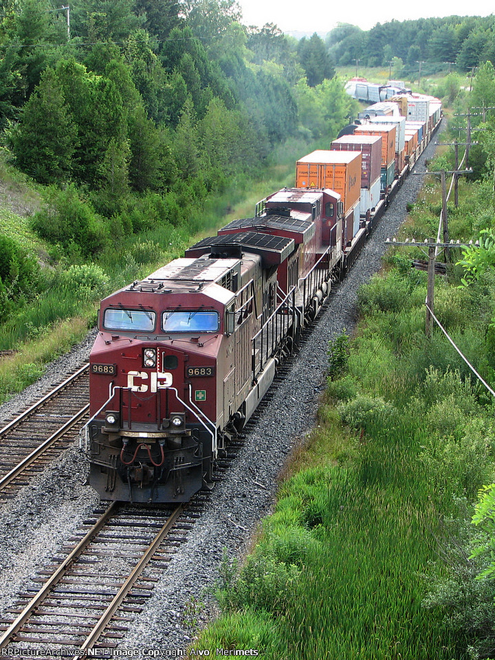 CP 9683 east at Coakley